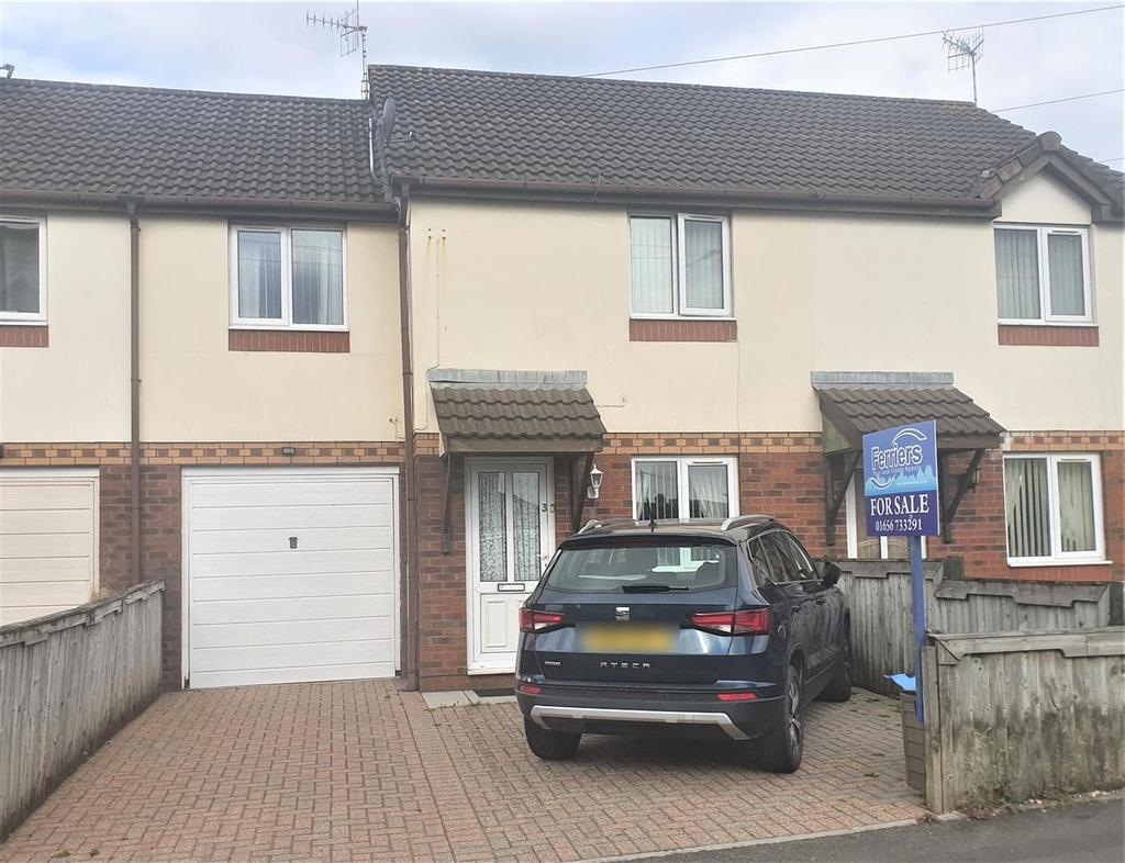 Tai Rhys,Croft Goch Road, Kenfig... 3 bed terraced house - £169,995