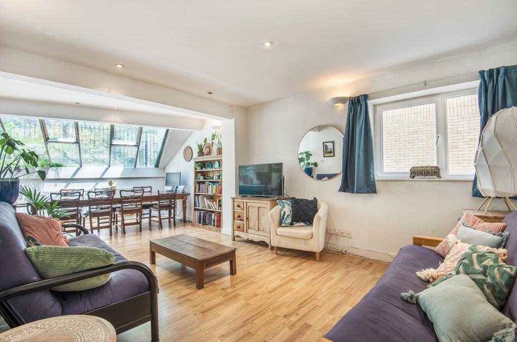 The Cut London SE1 3 bed flat - £850,000