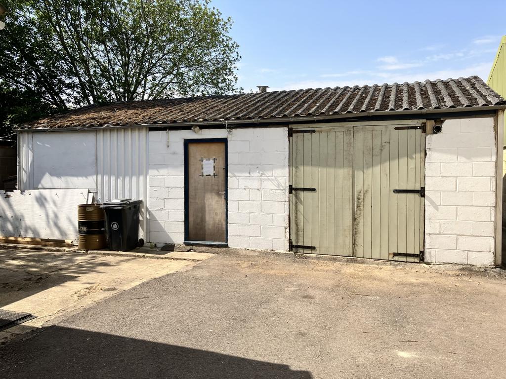 East Challow Property - £700 pcm (£162 pw)