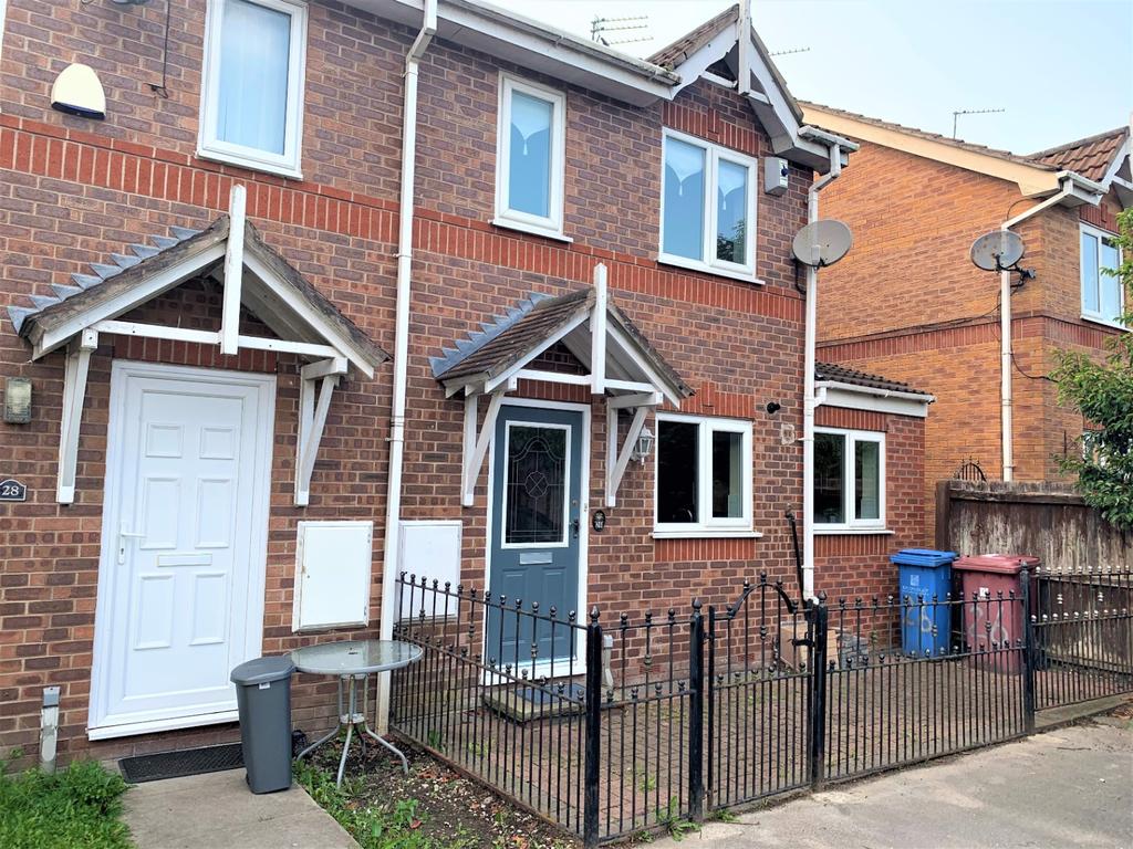 Parkwood Road, Whiston 2 bed terraced house - £700 pcm (£162 pw)