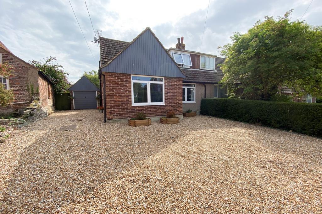 Back Street, Ringwould, CT14 3 bed semi-detached house - £435,000