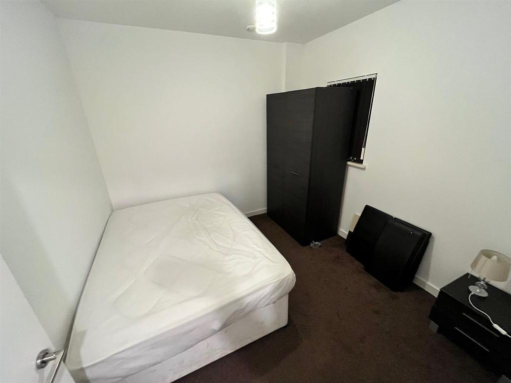 The Lighthouse, 3 Joiner St Northern... 2 bed flat - £950 pcm (£219 pw)