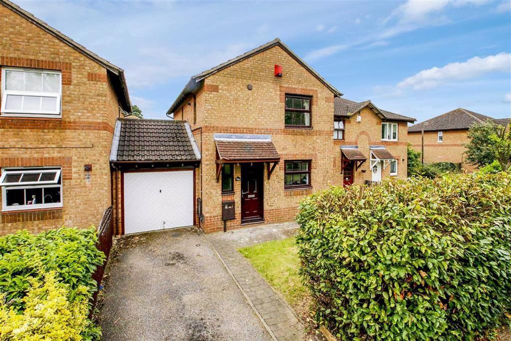 Oldbrook Boulevard, Oldbrook, Milton... 3 bed link detached house - £ ...