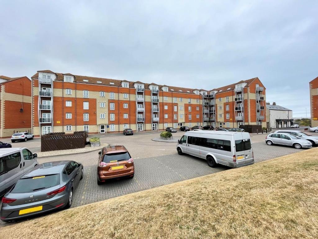 Mariners Point, Marina, Hartlepool 2 bed apartment - £100,000