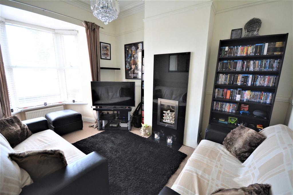 South Church Road, Bishop Auckland... 2 bed terraced house - £85,000