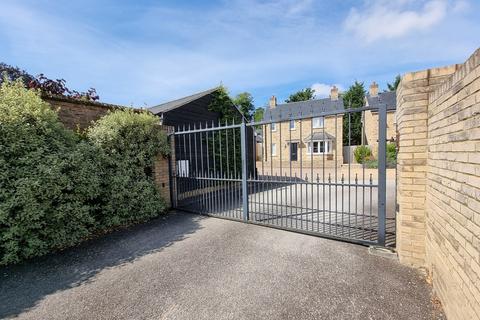 Houses for sale in Silsoe | OnTheMarket