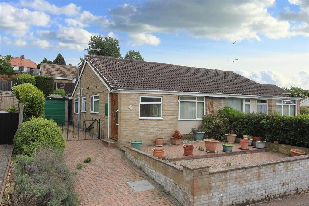 Moat Farm Road, Folkestone, Kent 3 bed semi-detached bungalow - £300,000