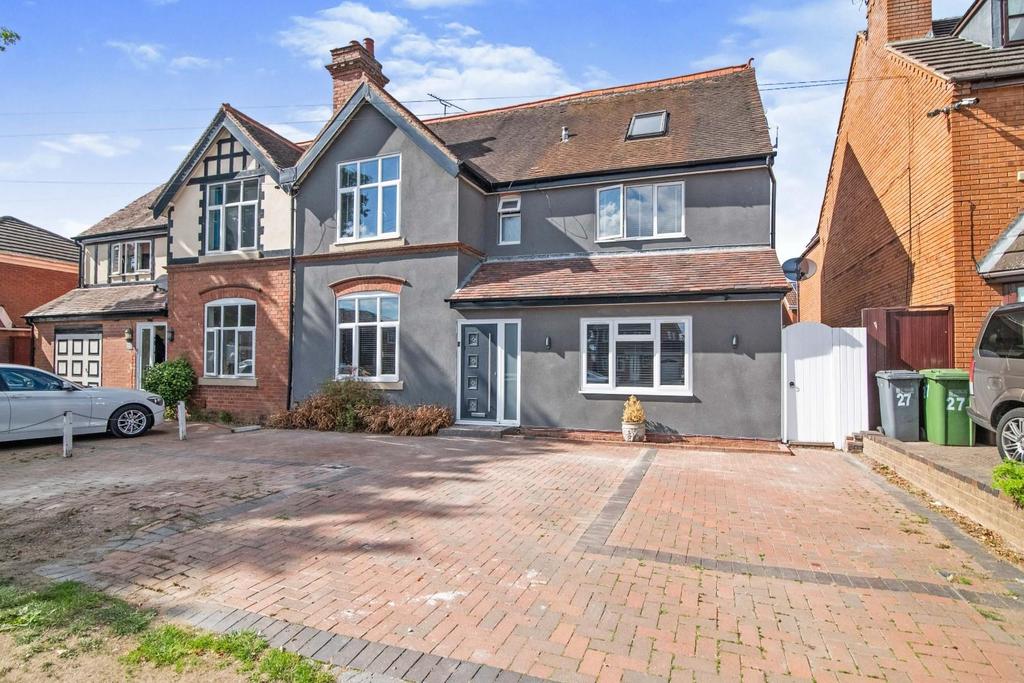 Hay Lane, Shirley, Solihull 6 bed house - £600,000