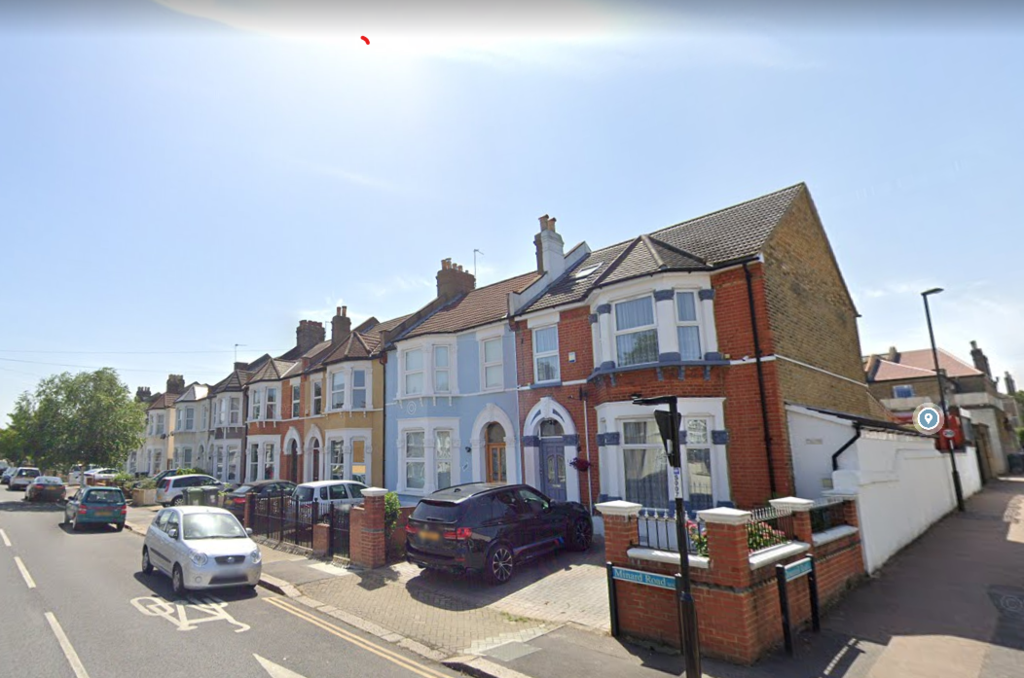 Minard Road, Lewisham, SE6 3 bed house to rent - £2,950 pcm (£681 pw)