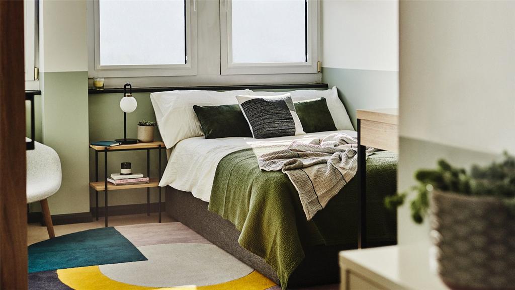 UNCLE Stockwell, 60 Courland Grove, SW8 Studio - £1,400 pcm (£323 pw)
