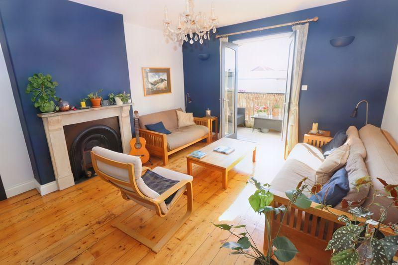 Chandos Road, Redland, BS6 2 bed maisonette - £2,000 pcm (£462 pw)