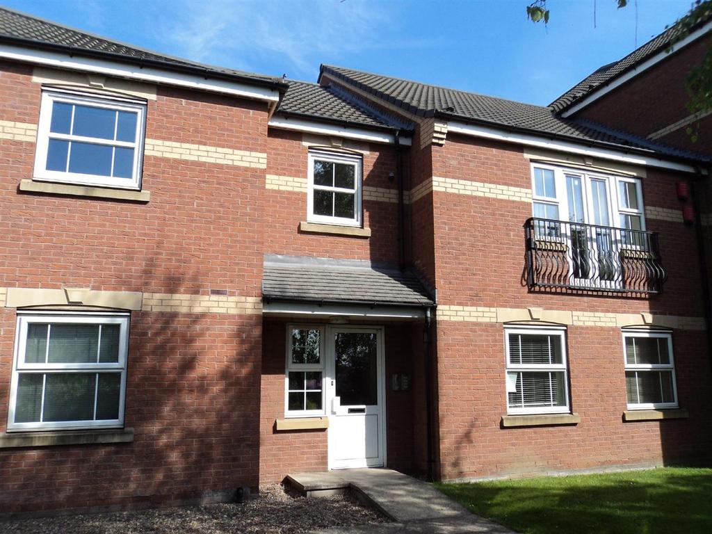 Marsden Gardens, Kirk Sandall 2 bed flat - £575 pcm (£133 pw)