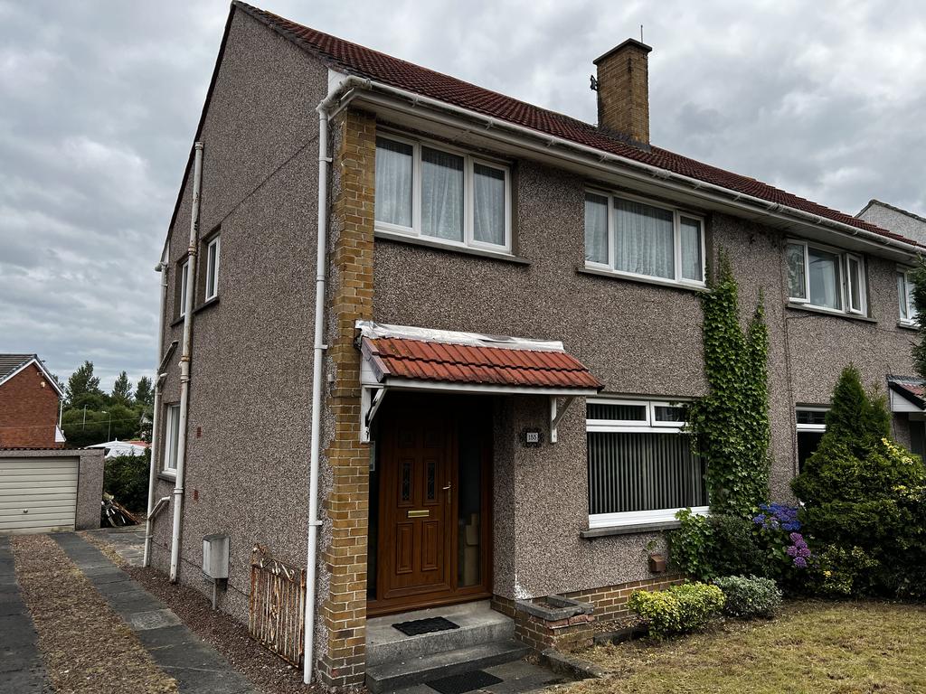 Machanhill, Larkhall ML9 3 bed semi-detached house - £145,000