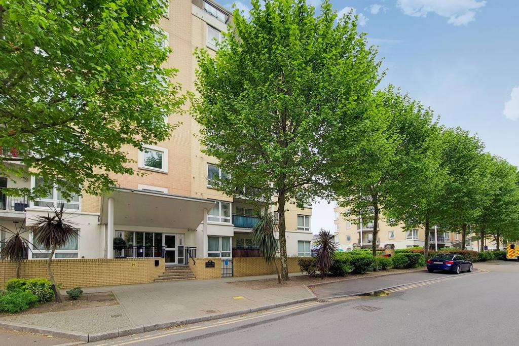 Susan Constant Court, Canary Wharf, London, E14 1 bed flat - £350,000
