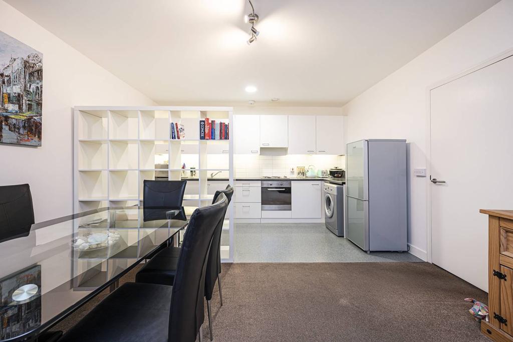 Killick Street, Islington, London, N1 2 bed flat - £795,000