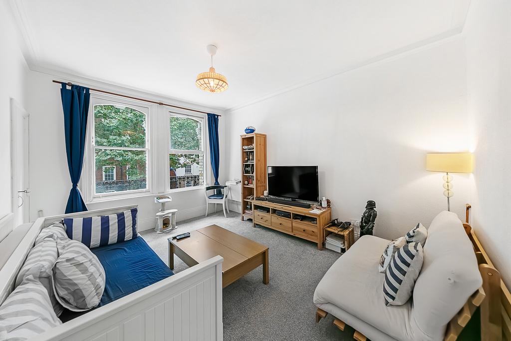 Lisgar Terrace, West Kensington... 1 bed apartment - £1,540 pcm (£355 pw)