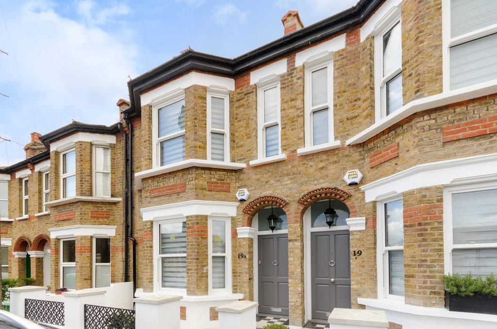 Warwick Grove, Surbiton, KT5 3 bed terraced house to rent - £5,500 pcm ...