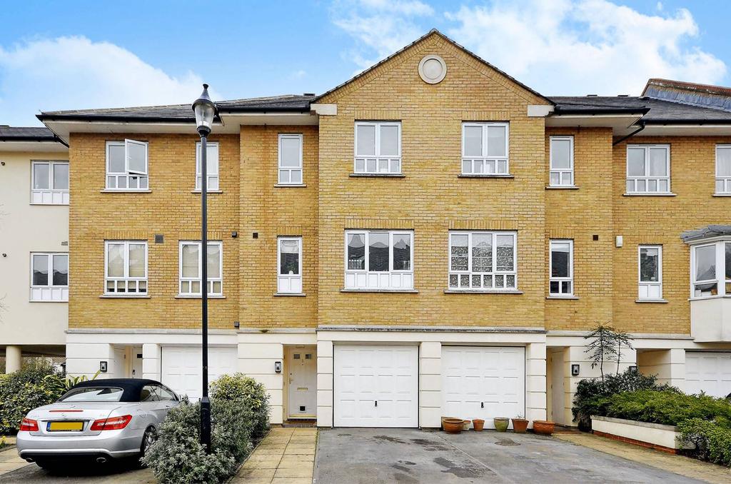 Samuel Gray Gardens, Kingston... 4 bed terraced house - £4,000 pcm (£ ...