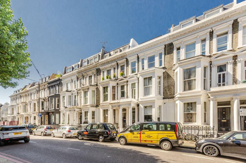 Edith Grove, Chelsea, London, SW10 3 bed flat - £950,000