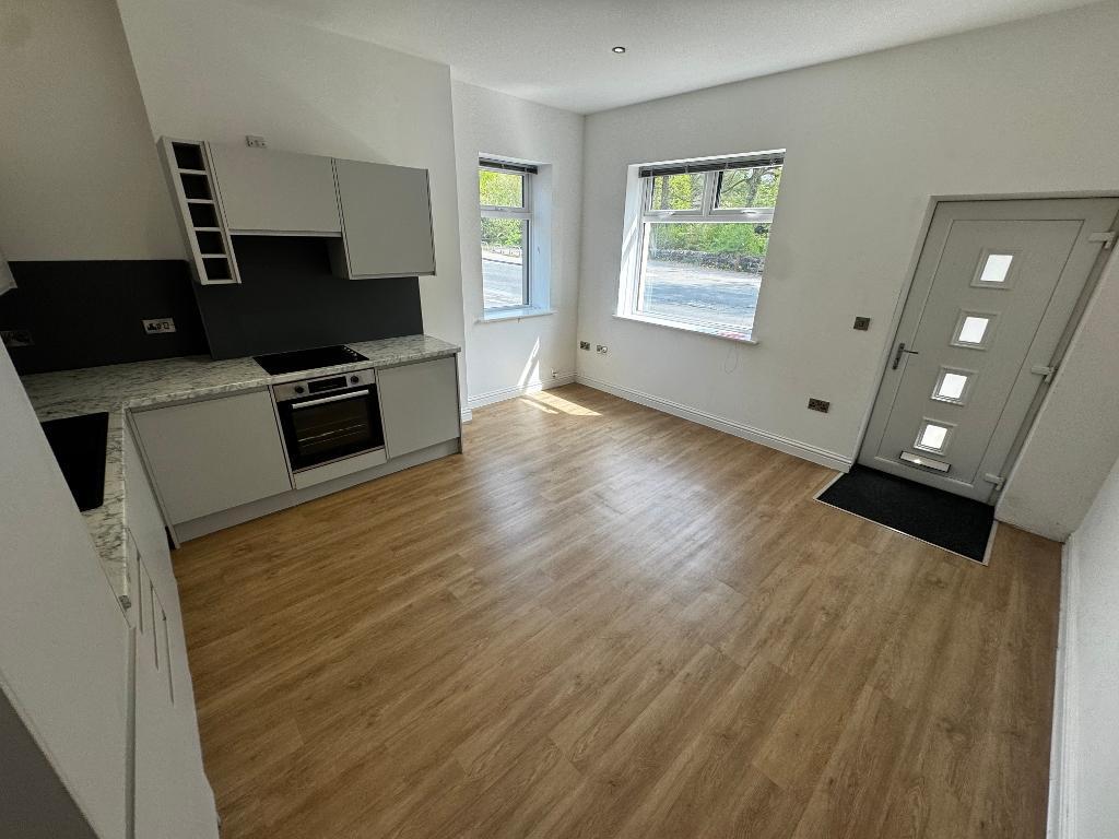 Gisburn Road, Barrowford, BB9 6JD 1 bed flat - £775 pcm (£179 pw)
