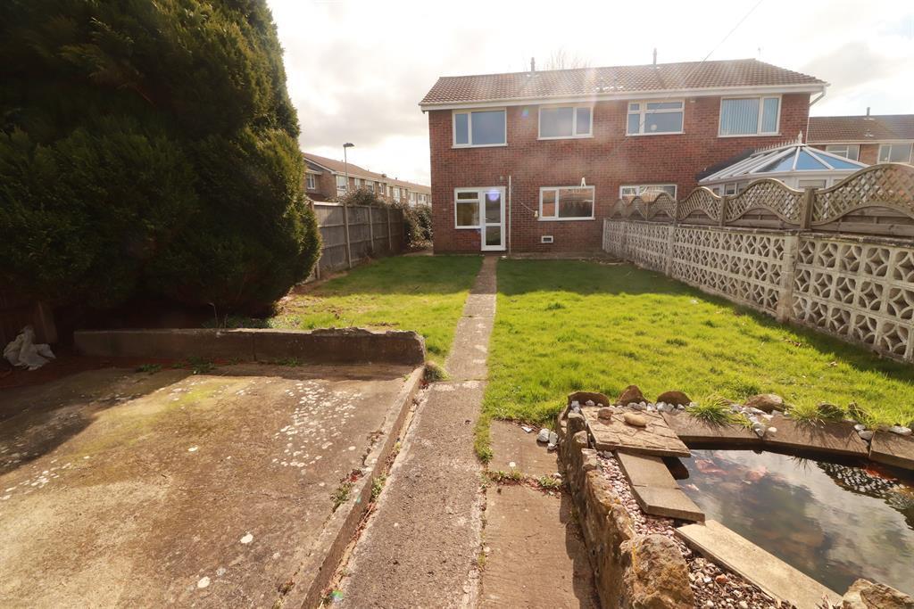 Harescombe, Bristol, BS37 8UG 3 bed semi-detached house - £270,000