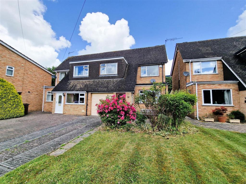 Frome Gardens, Stroud, GL5 4LE 3 bed semi-detached house for sale - £ ...