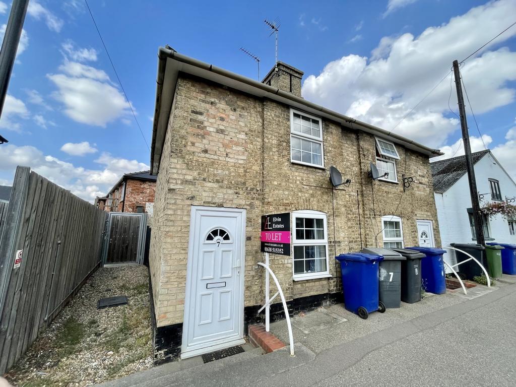 Newmarket, Suffolk, CB8 8DU 1 bed semi-detached house - £700 pcm (£162 pw)