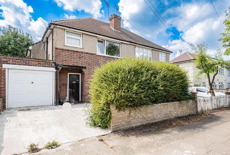 Albert Road, Harrow 3 bed semi-detached house - £615,000