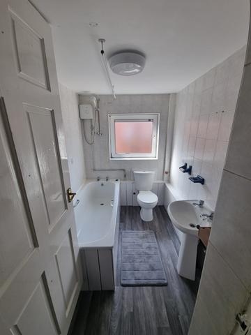 Grafton Street, Bolton, BL1 4BH 1 bed flat - £395 pcm (£91 pw)