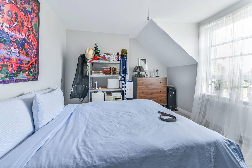 Ribblesdale Road, N8, Hornsey... 3 bed flat - £625,000