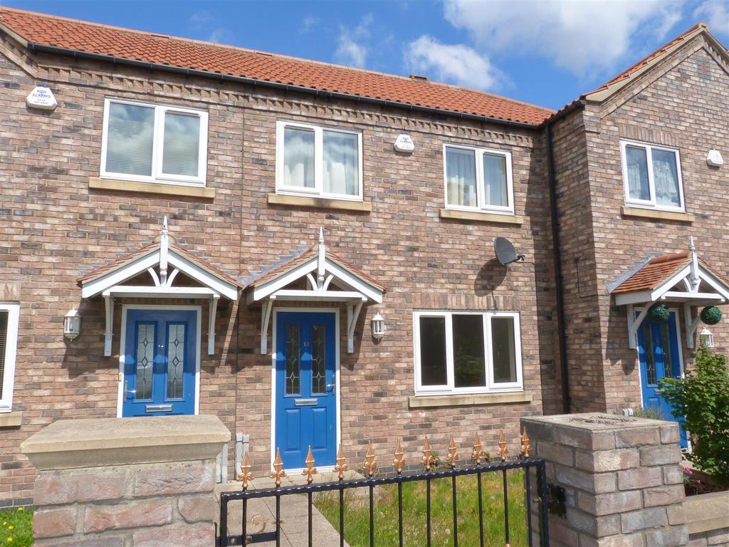 The Acorns, Gilberdyke, Brough 2 bed terraced house - £625 pcm (£144 pw)