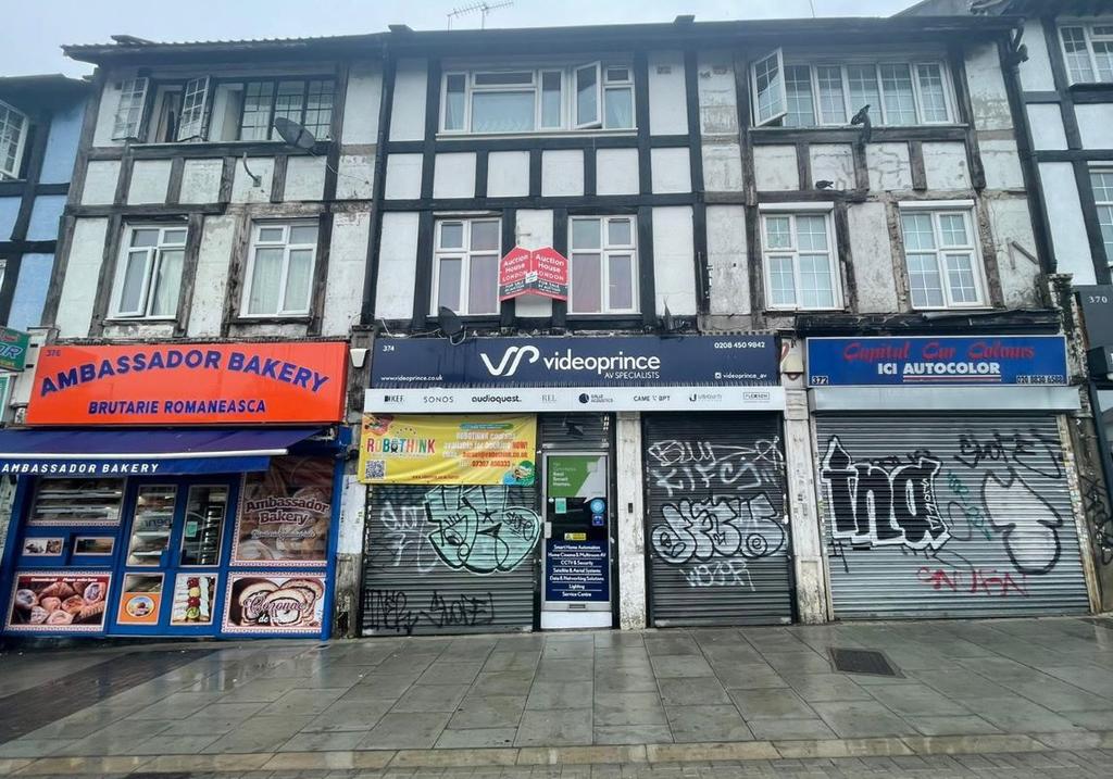 374 Neasden Lane North, Neasden... Mixed use - £200,000