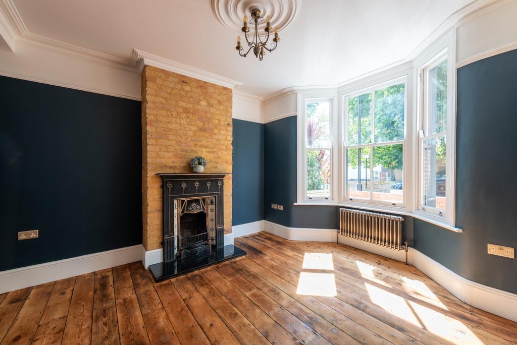 Lincoln Street, Leytonstone, London, E11 4PZ 3 bed terraced house - £ ...