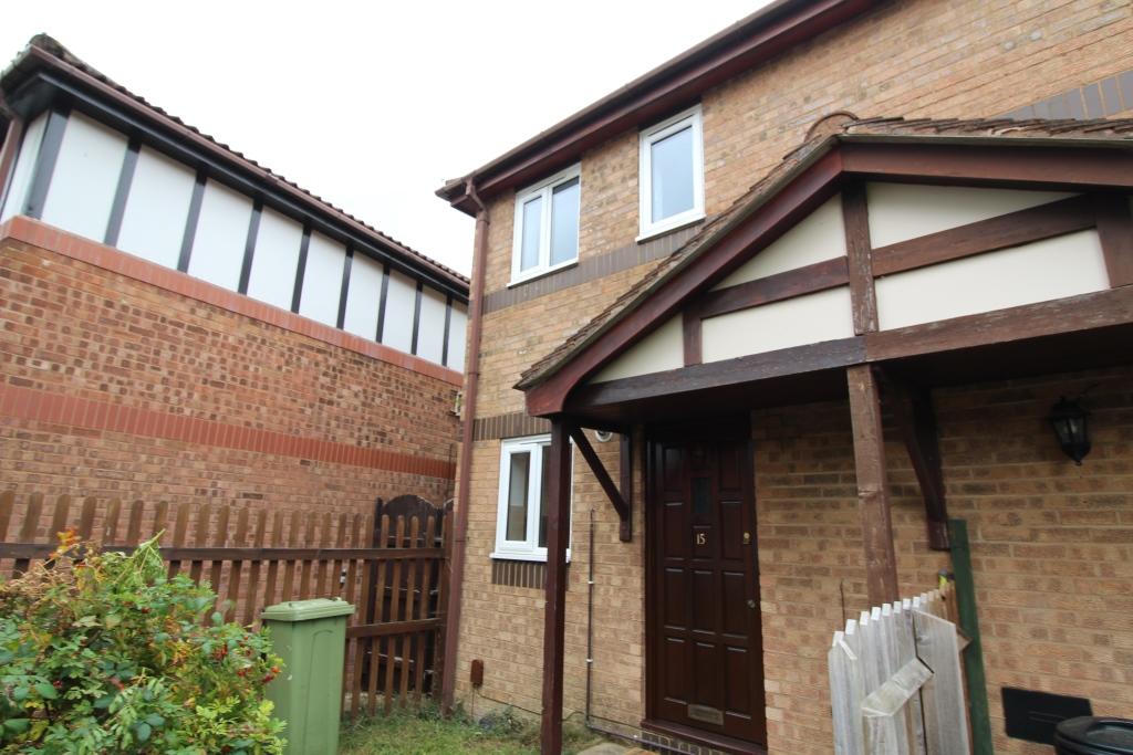 Stafford Grove Milton Keynes Mk5 2 Bed Semi Detached House £1 000