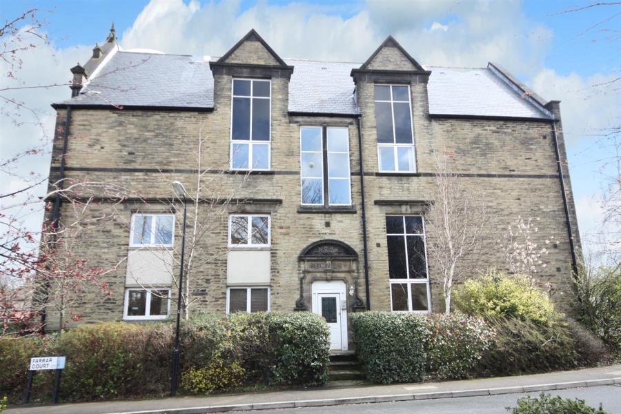 FARRAR COURT, BRAMLEY, LS13 3SP 2 bed apartment - £650 pcm (£150 pw)