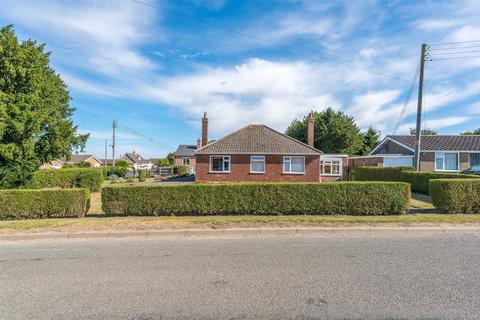 Houses for sale in Stickney | OnTheMarket
