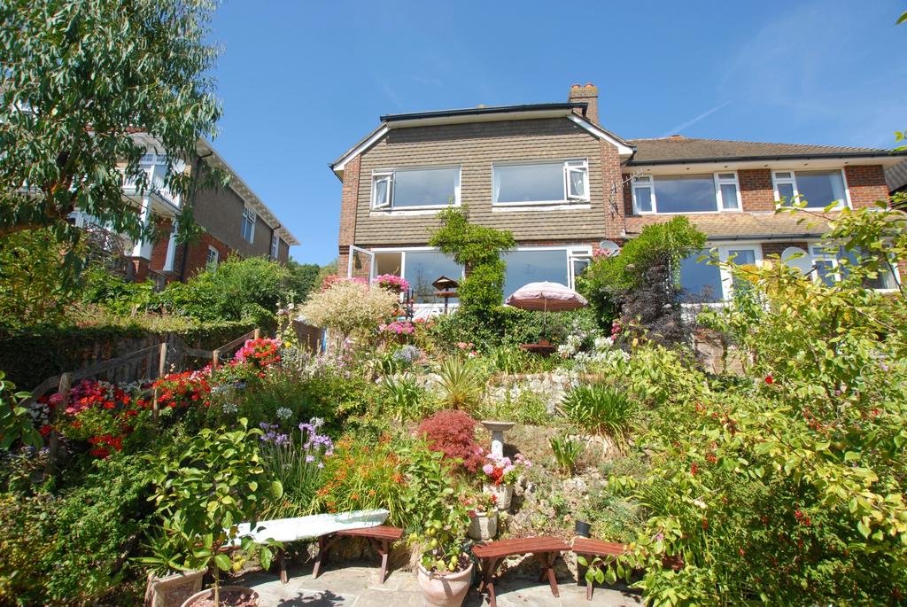 North Road, Hythe, CT21 3 bed semi-detached house - £575,000