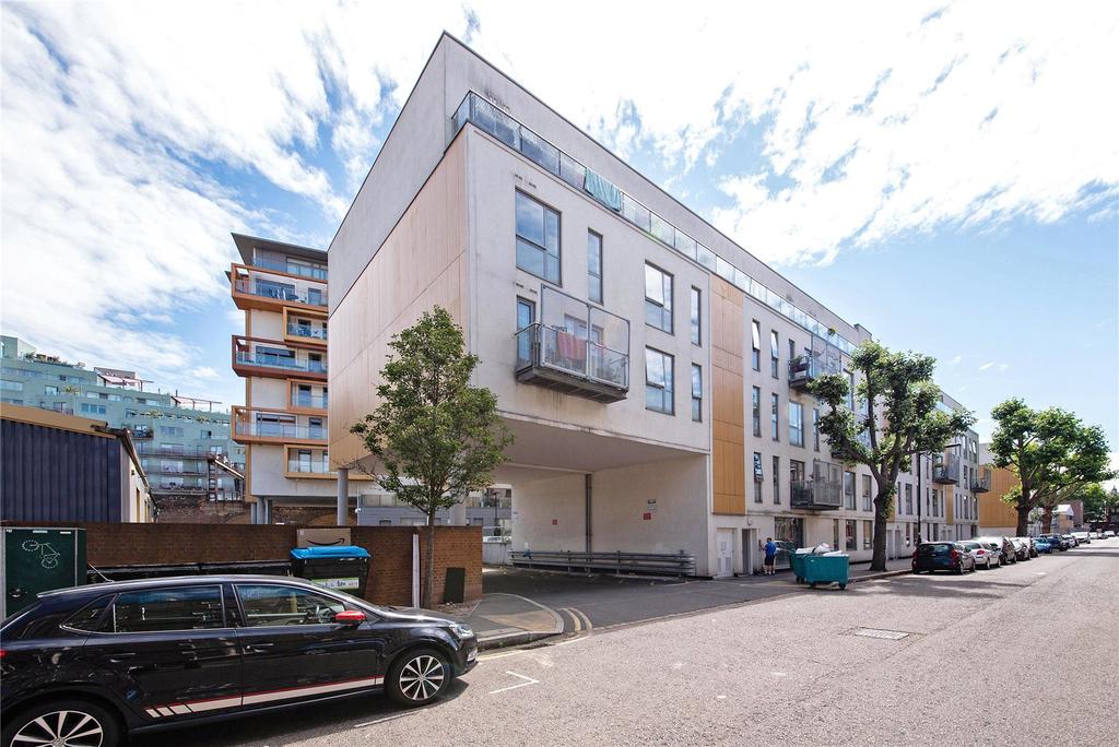 Crampton Street, Elephant & Castle, London, SE17 3 bed apartment - £ ...