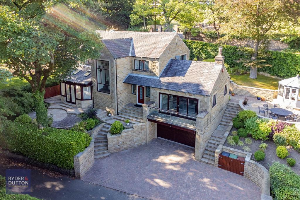 Old Lane, Grasscroft, Saddleworth, OL4 4 bed detached house - £875,000