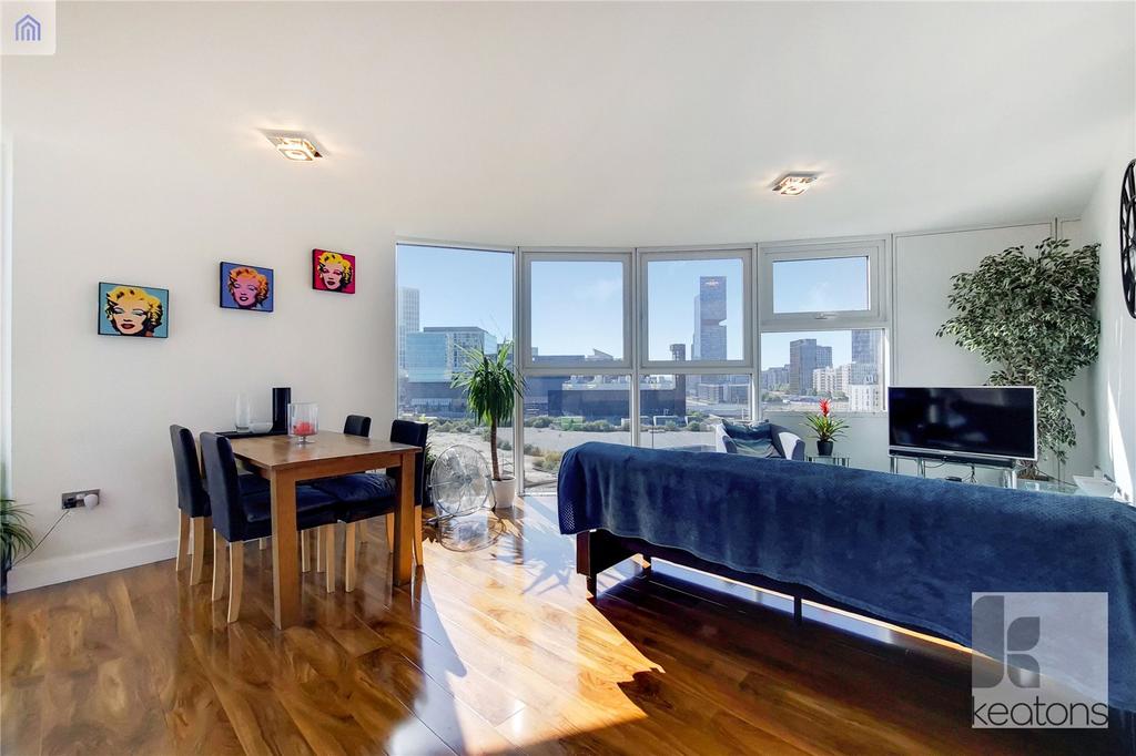 Angel Lane, Stratford, London, E15 2 bed flat - £450,000