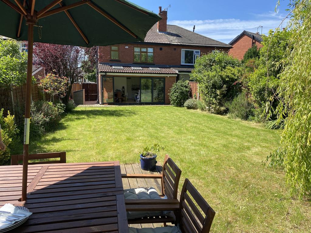 Stainburn Drive, Leeds, LS17 3 bed house - £375,000