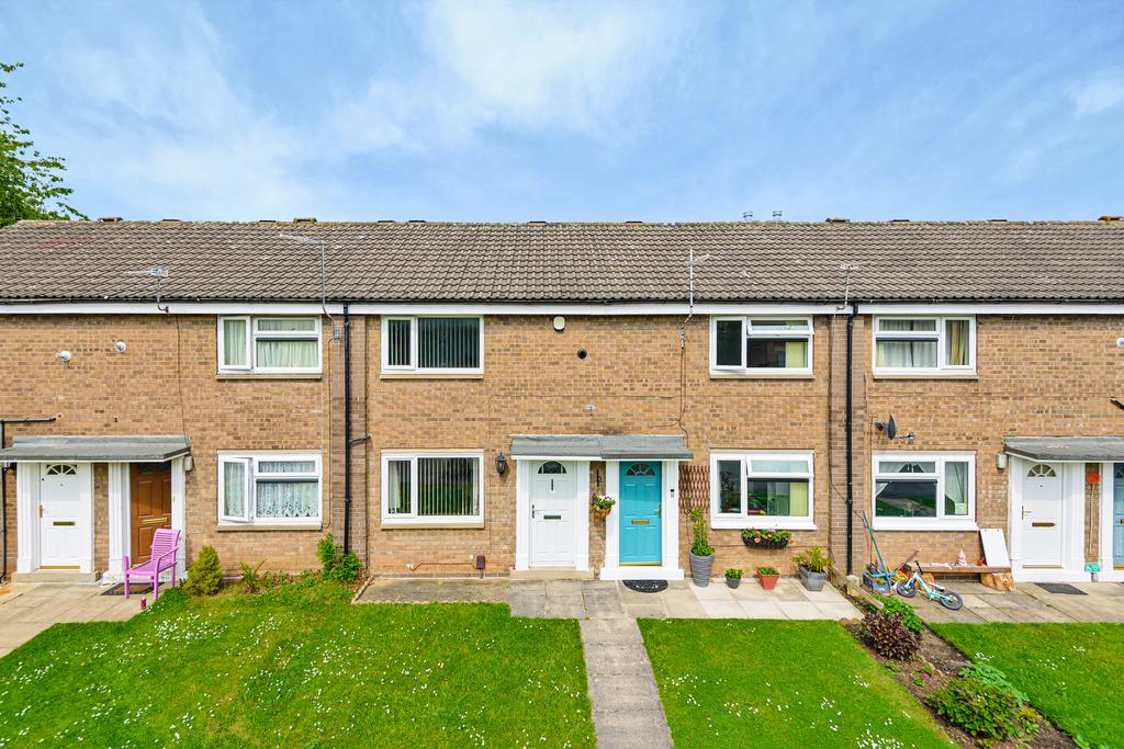 Freemans Way, Wetherby, LS22 2 bed house - £200,000