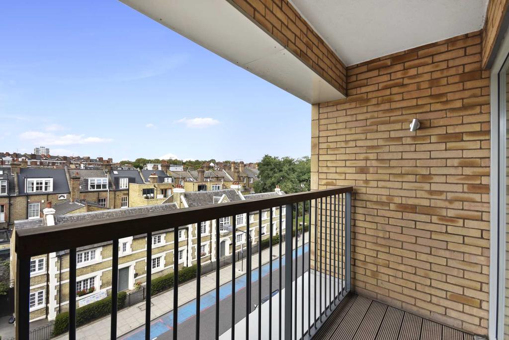 Rutherford House, Battersea, SW11 1 bed apartment - £1,700 pcm (£392 pw)