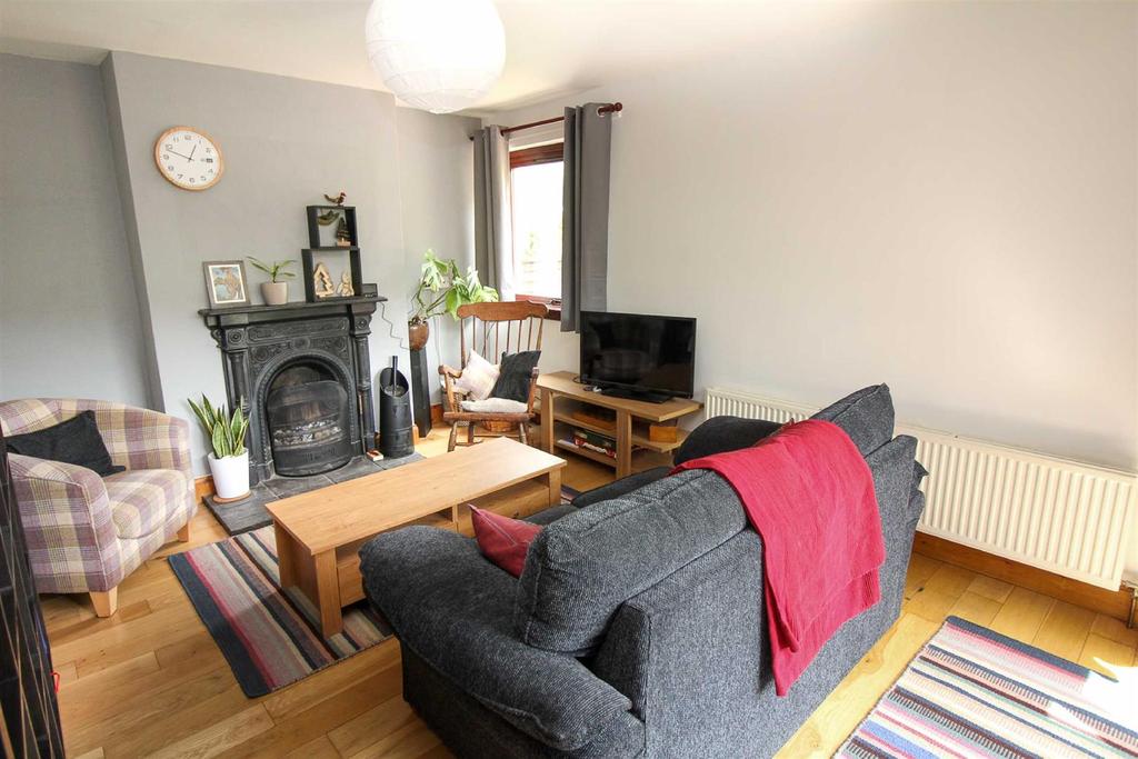 Douglas Court, Denholm, Hawick 3 bed terraced house - £600 pcm (£138 pw)