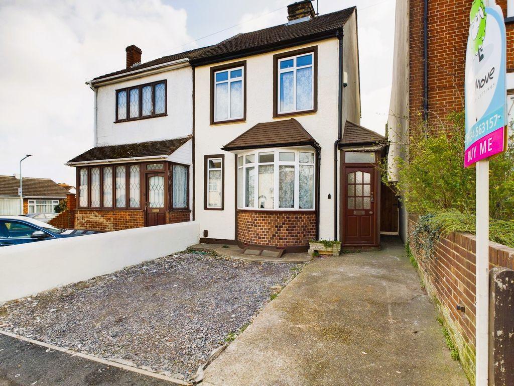 Napier Road, Gillingham ME7 4HN 3 bed semi-detached house - £325,000
