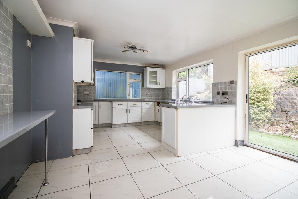 Ty Rhiw, Taffs Well, Cardiff 4 bed detached bungalow - £240,000