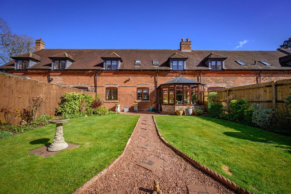 Warwick Road, Chadwick End, Solihull 3 bed barn conversion for sale - £ ...