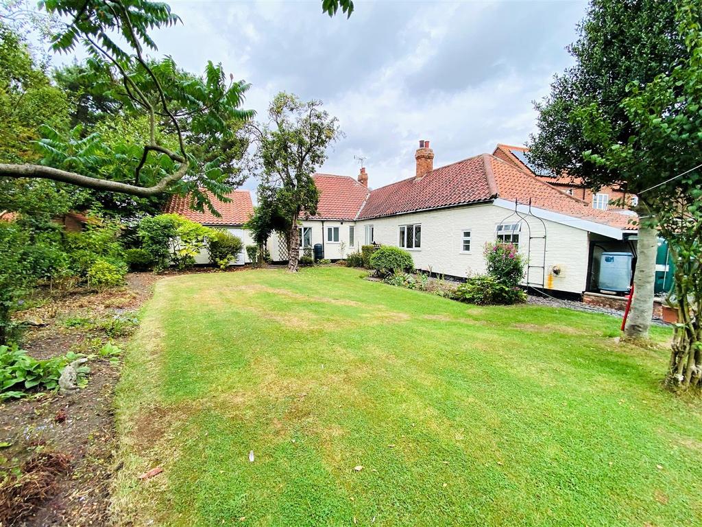 Ings Lane, Spaldington, Goole 3 bed detached bungalow for sale - £475,000