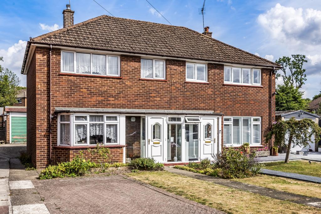 Montfort Road, Kemsing, TN15 3 bed semi-detached house - £450,000
