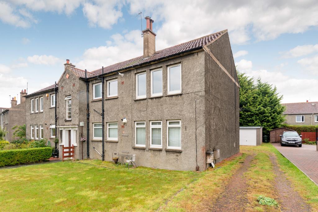 40/3 Silverknowes Crescent... 3 bed flat - £195,000
